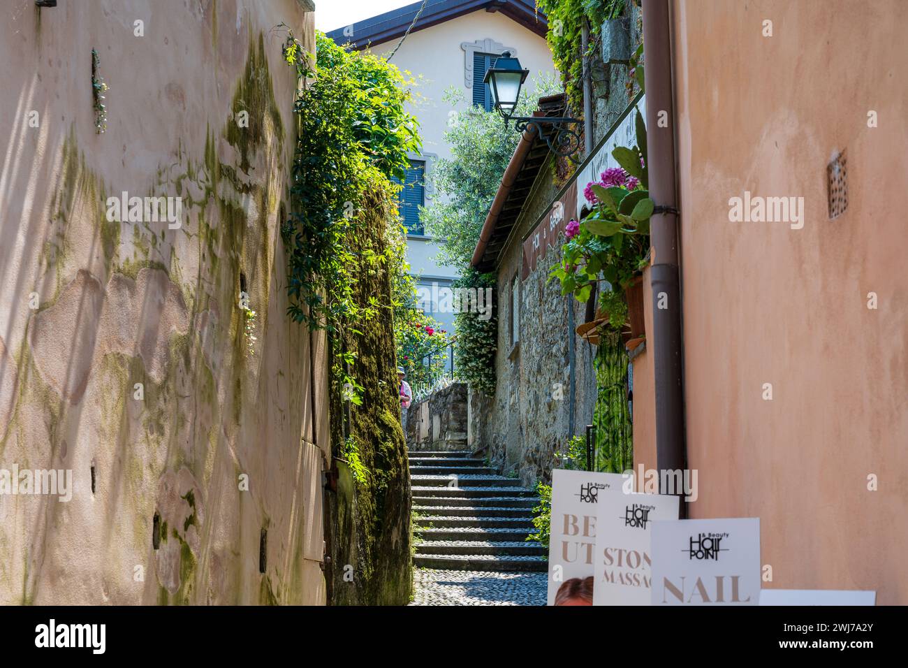 Bellagio street gardens hi-res stock photography and images - Alamy