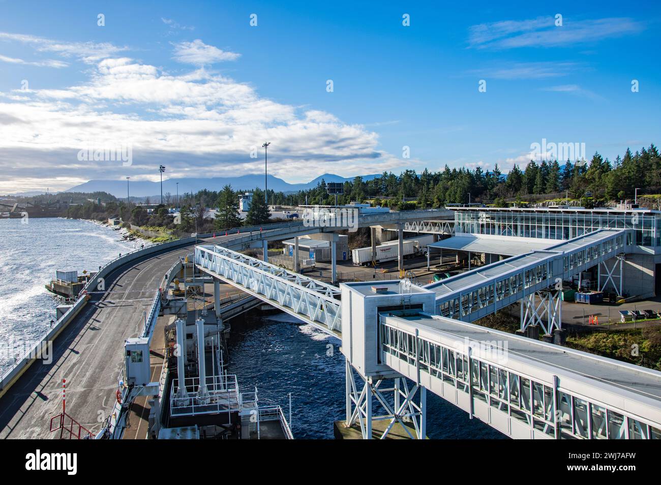 Ocean berth hi-res stock photography and images - Alamy