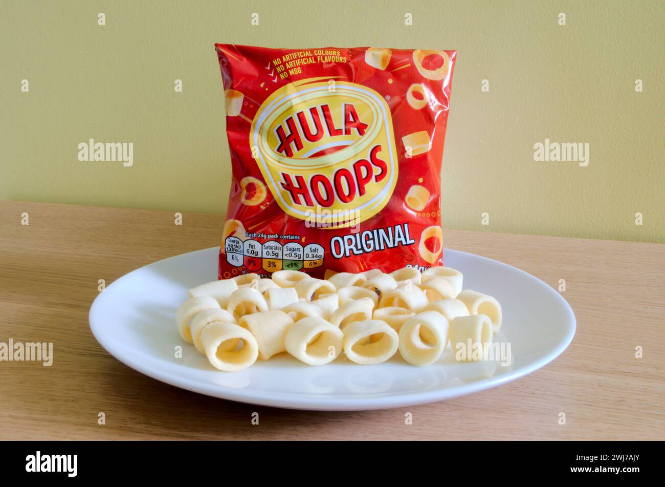 Hula hoop original crisps hi-res stock photography and images - Alamy