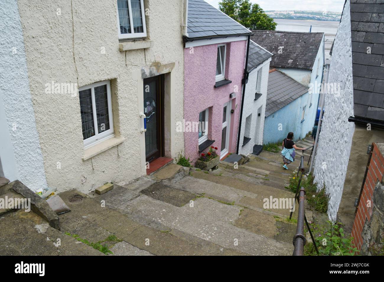 Built on a steep slope hi-res stock photography and images - Alamy