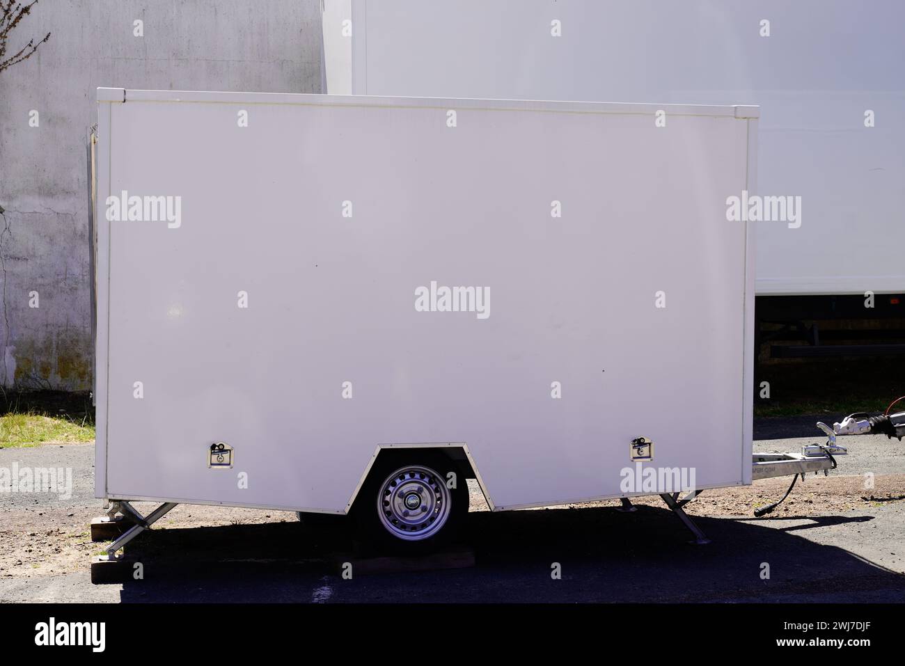 Auto products market hi-res stock photography and images - Alamy