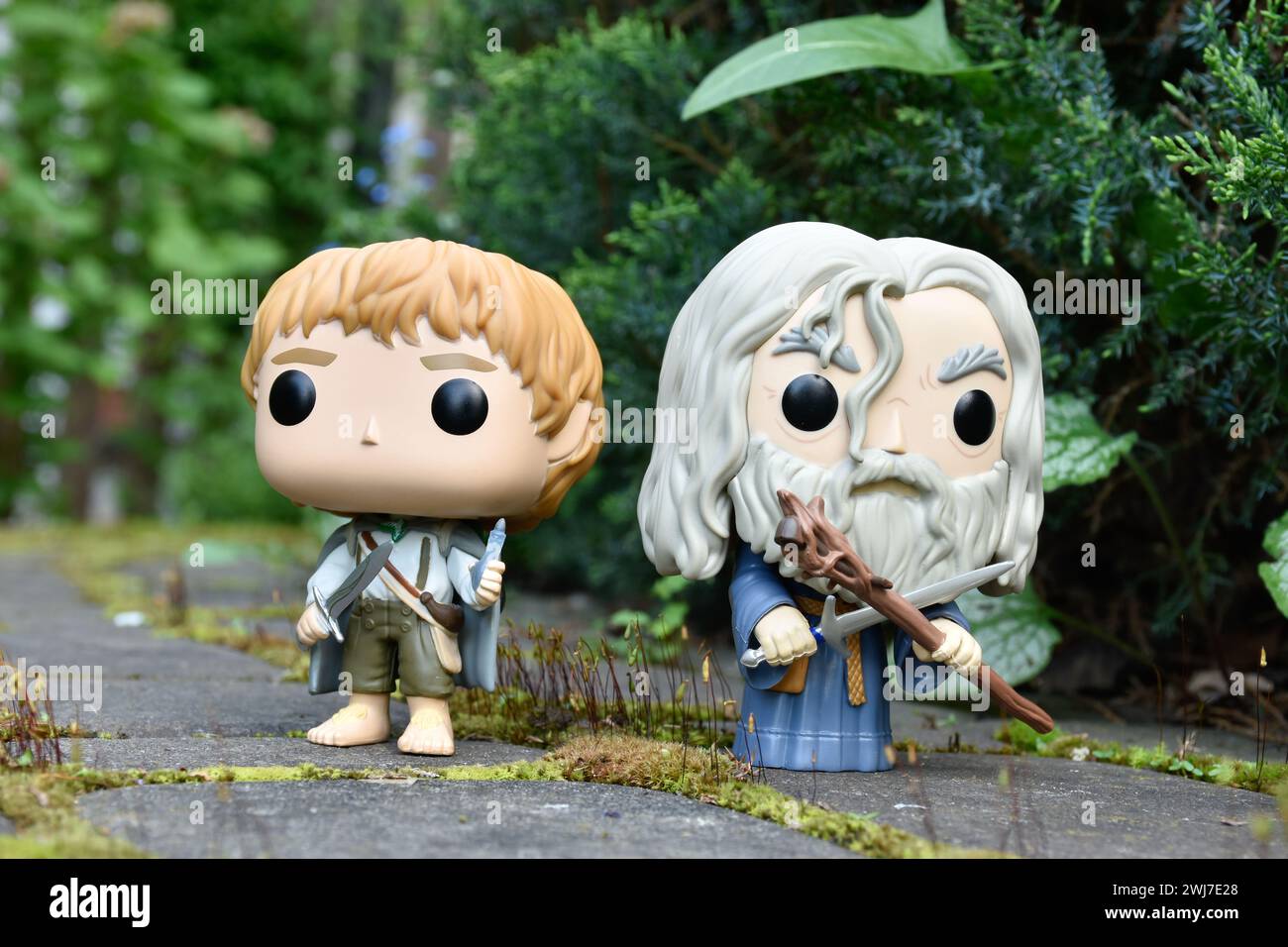 Wizard staff lord of the rings hi-res stock photography and images - Alamy