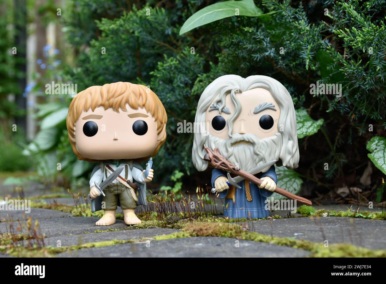 Funko Pop action figures of Sam hobbit and wizard Gandalf from fantasy ...