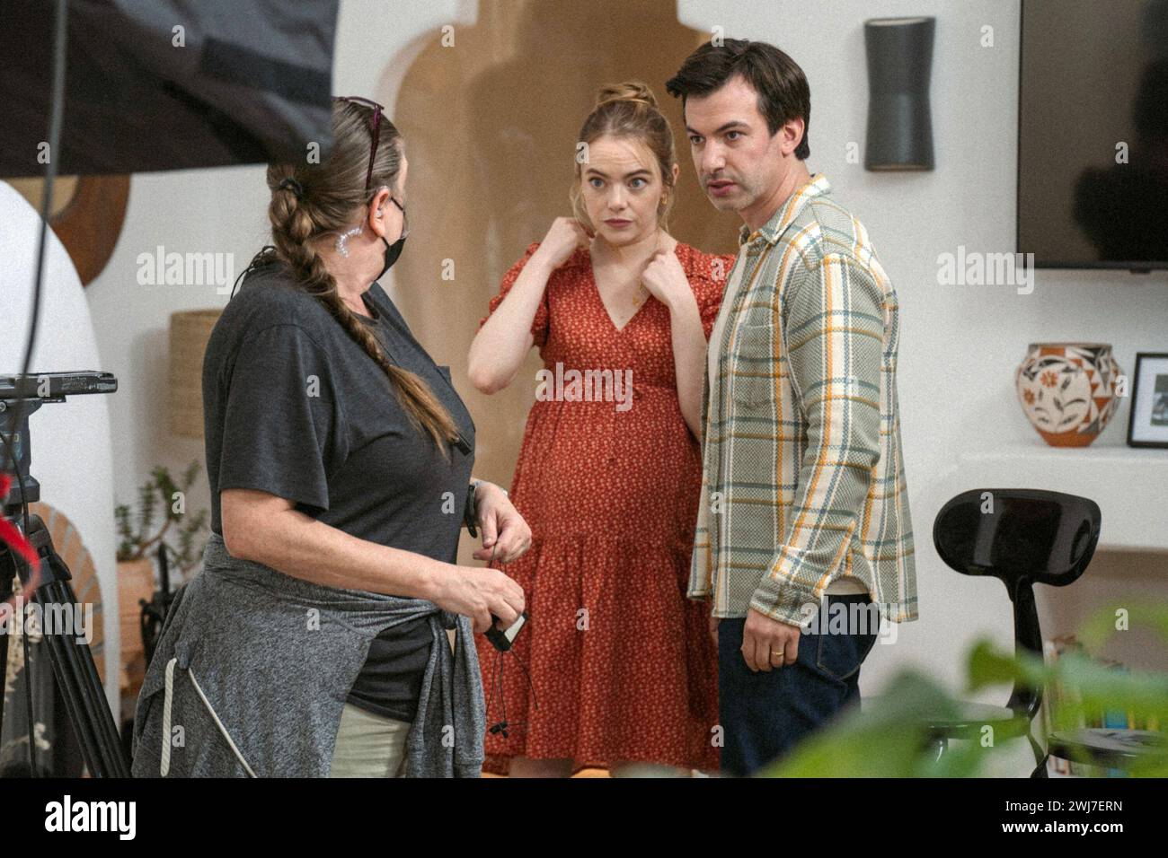THE CURSE, from left: Melissa Chambers, Emma Stone, Nathan Fielder ...