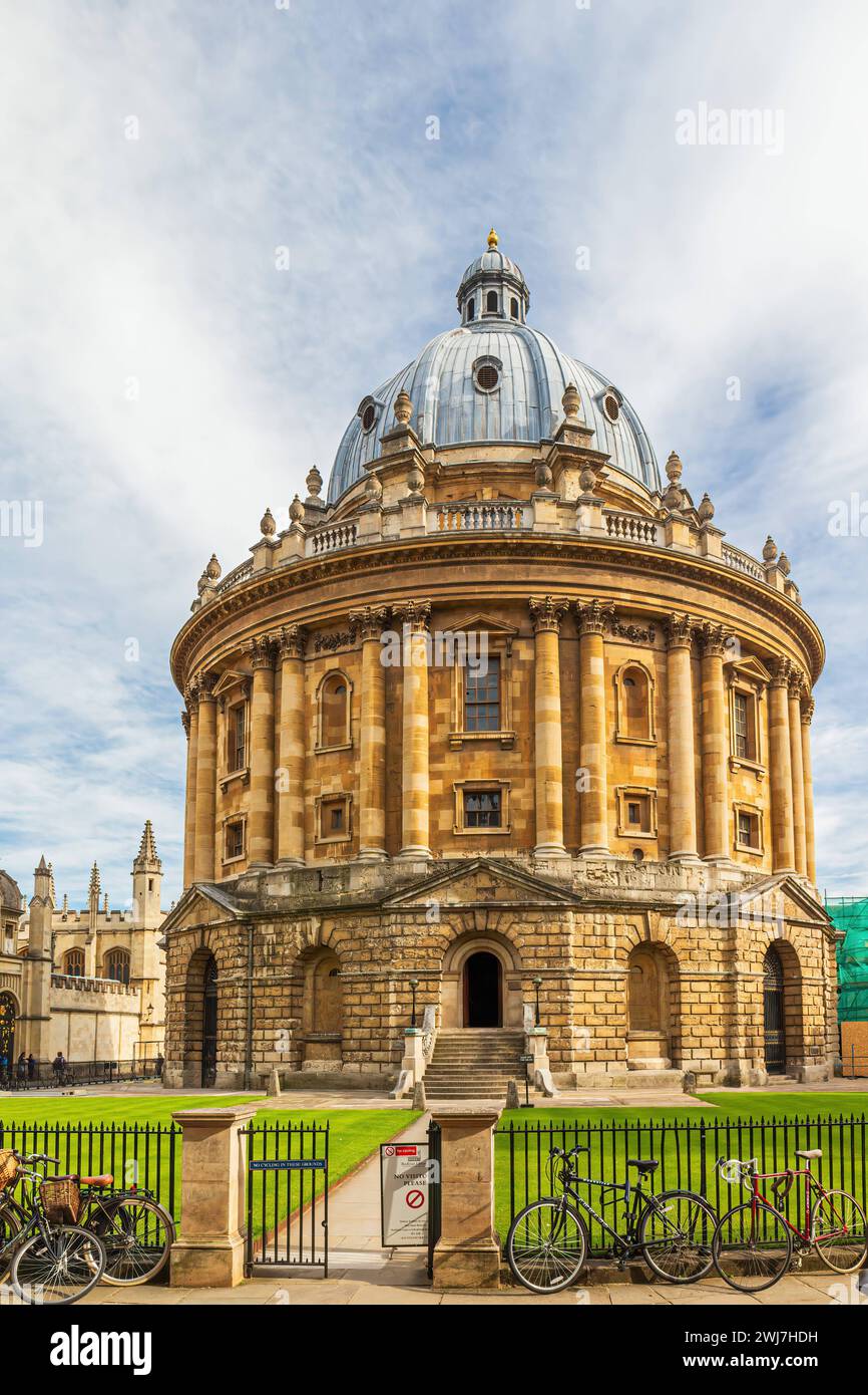 Radcliffe Camera and All Souls College, Oxford University, Oxford, UK ...