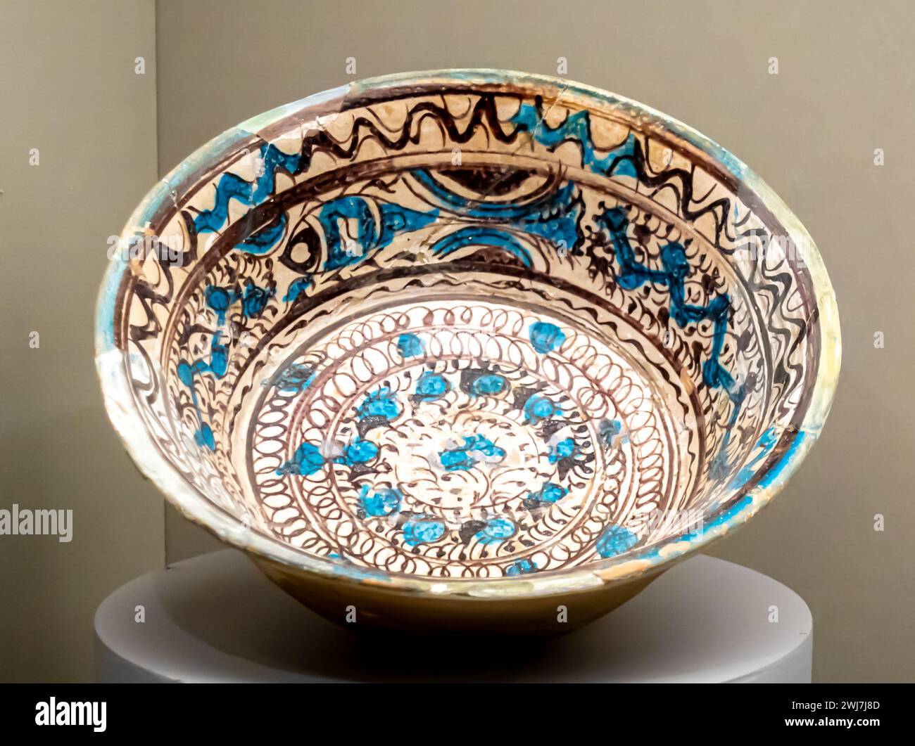 Kazakhstan traditional crafts hi-res stock photography and images - Alamy