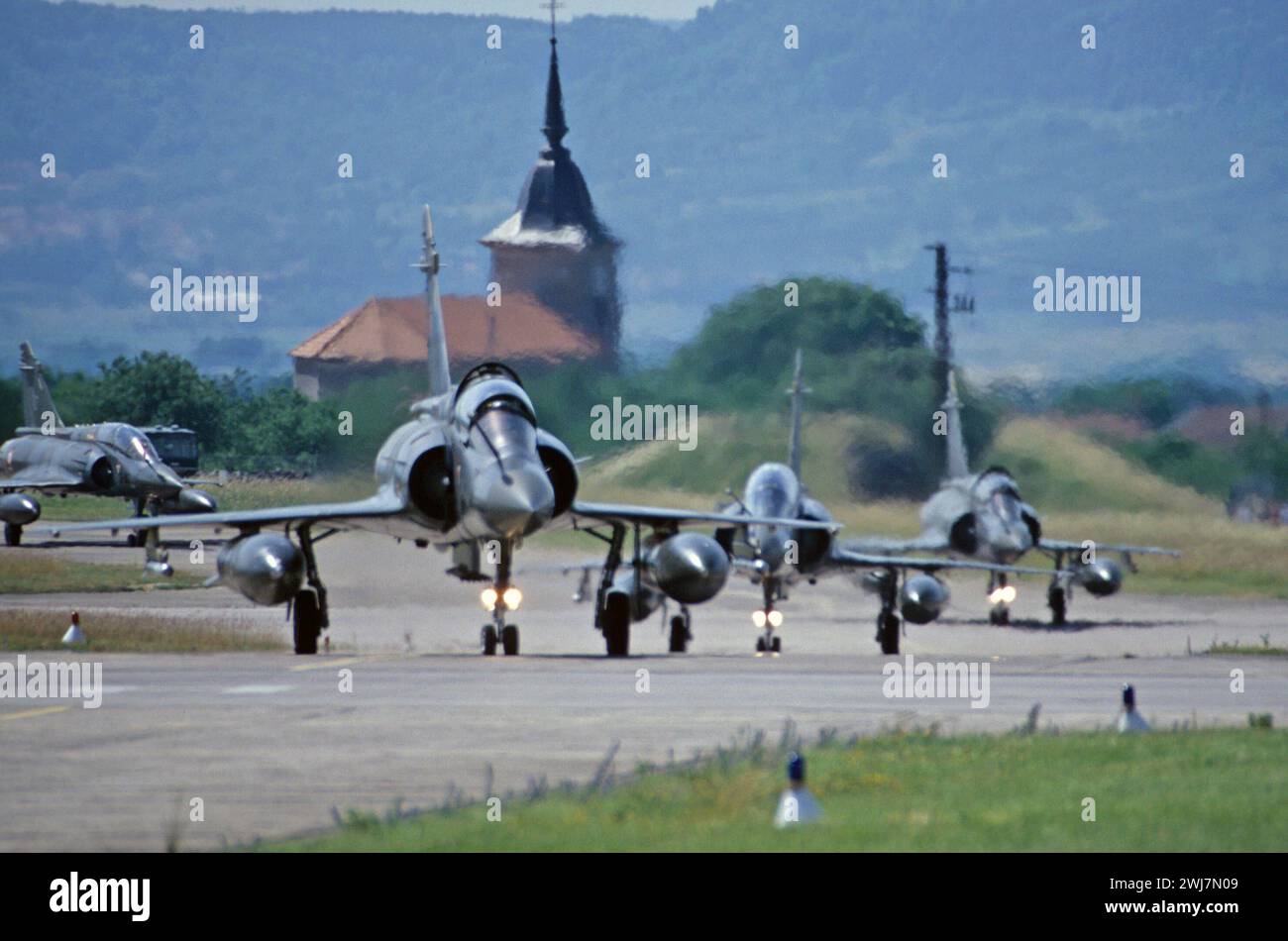 Atomwaffen schutzschild hi-res stock photography and images - Alamy