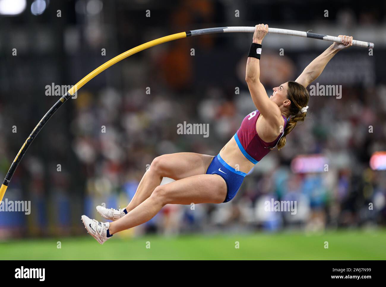 Bridget WILLIAMS participating in the Pole Vault at the World Athletics ...