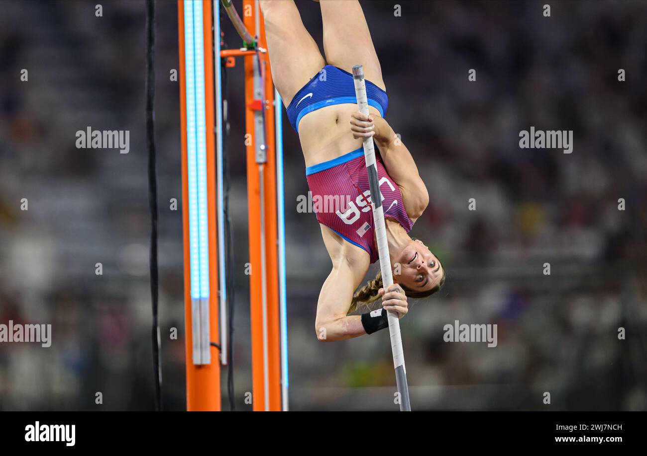 Bridget WILLIAMS participating in the Pole Vault at the World Athletics ...