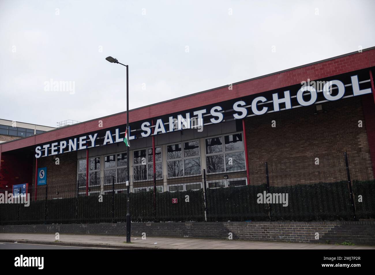 Stepney All Saints Church of England Secondary School, Stepney Green ...