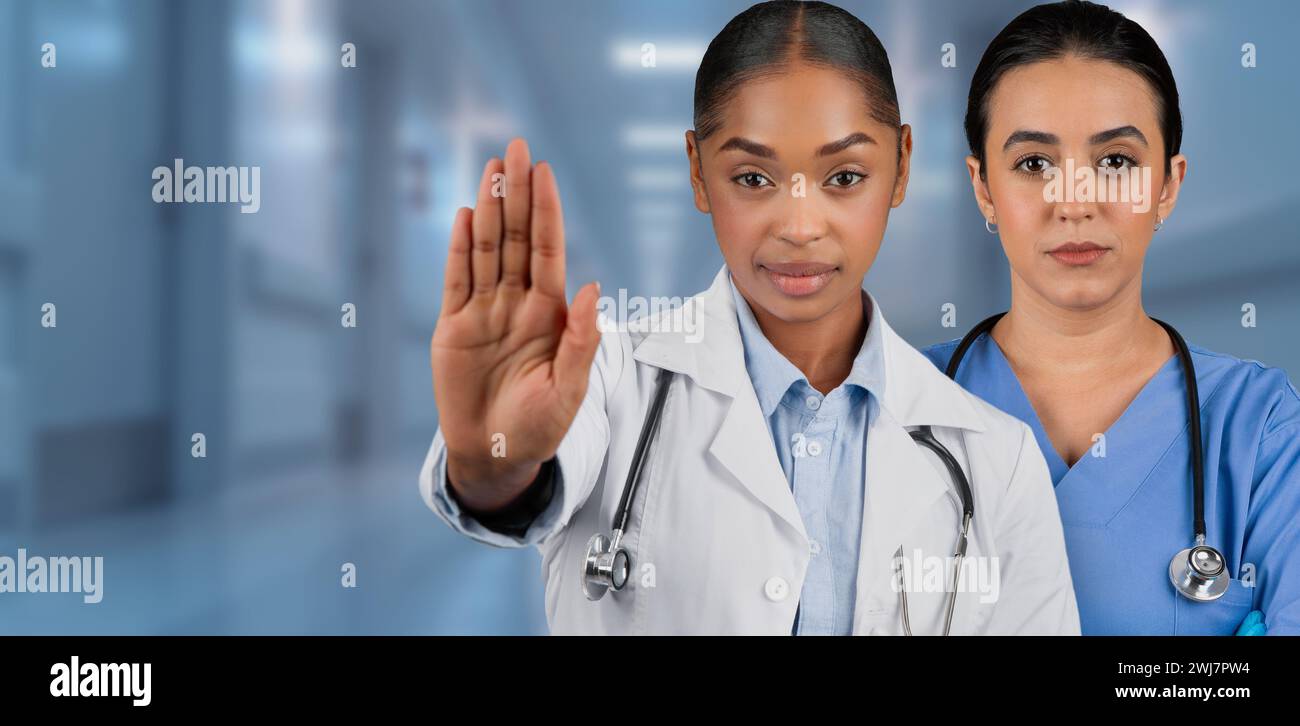 Company of hospital nurses hi-res stock photography and images - Alamy