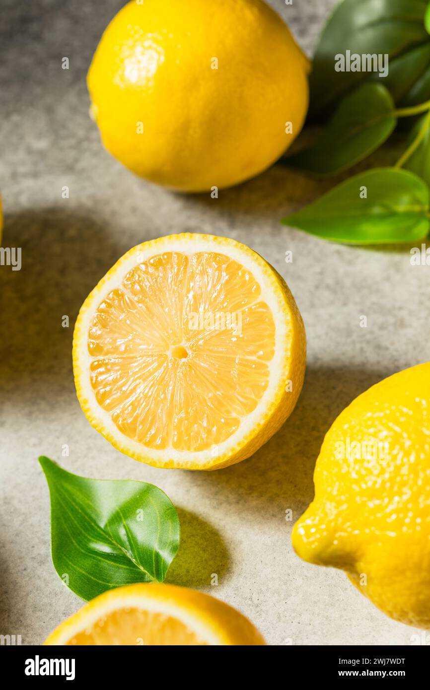 Seedless lemons hi-res stock photography and images - Alamy