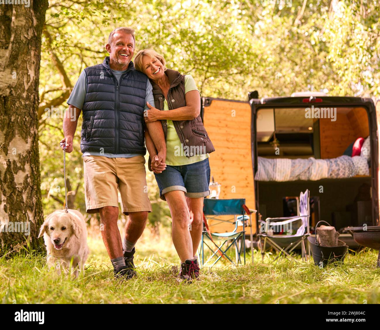 Rv dog hi-res stock photography and images - Alamy