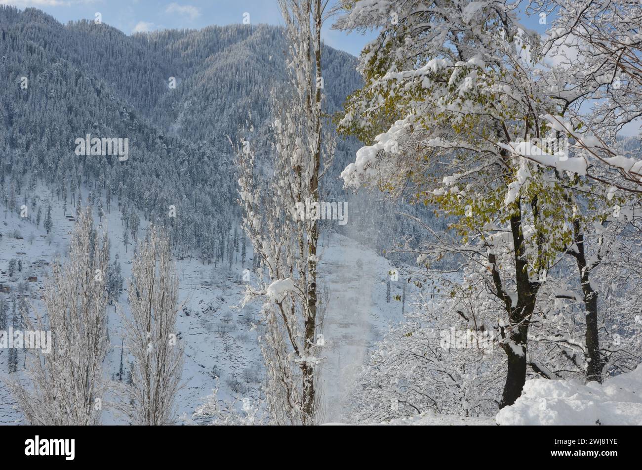 Snowfall in kaghan images Stock Photo - Alamy