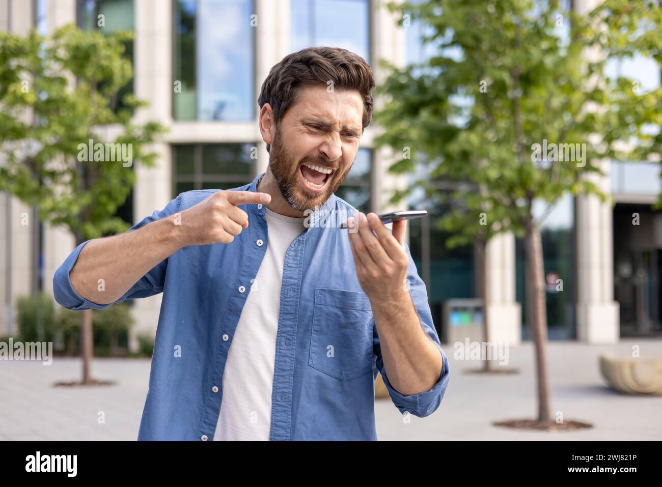 Answer street hi-res stock photography and images - Alamy