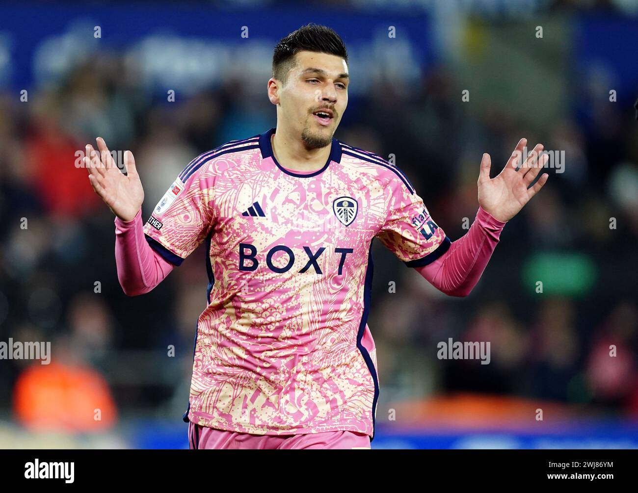 Leeds United's Joel Piroe celebrates scoring their side's second goal ...