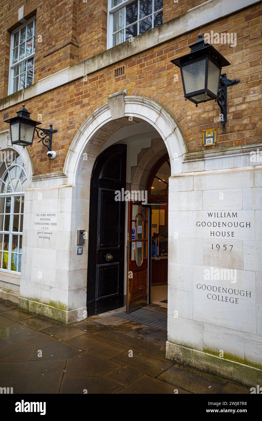 Goodenough college bloomsbury london hi-res stock photography and ...