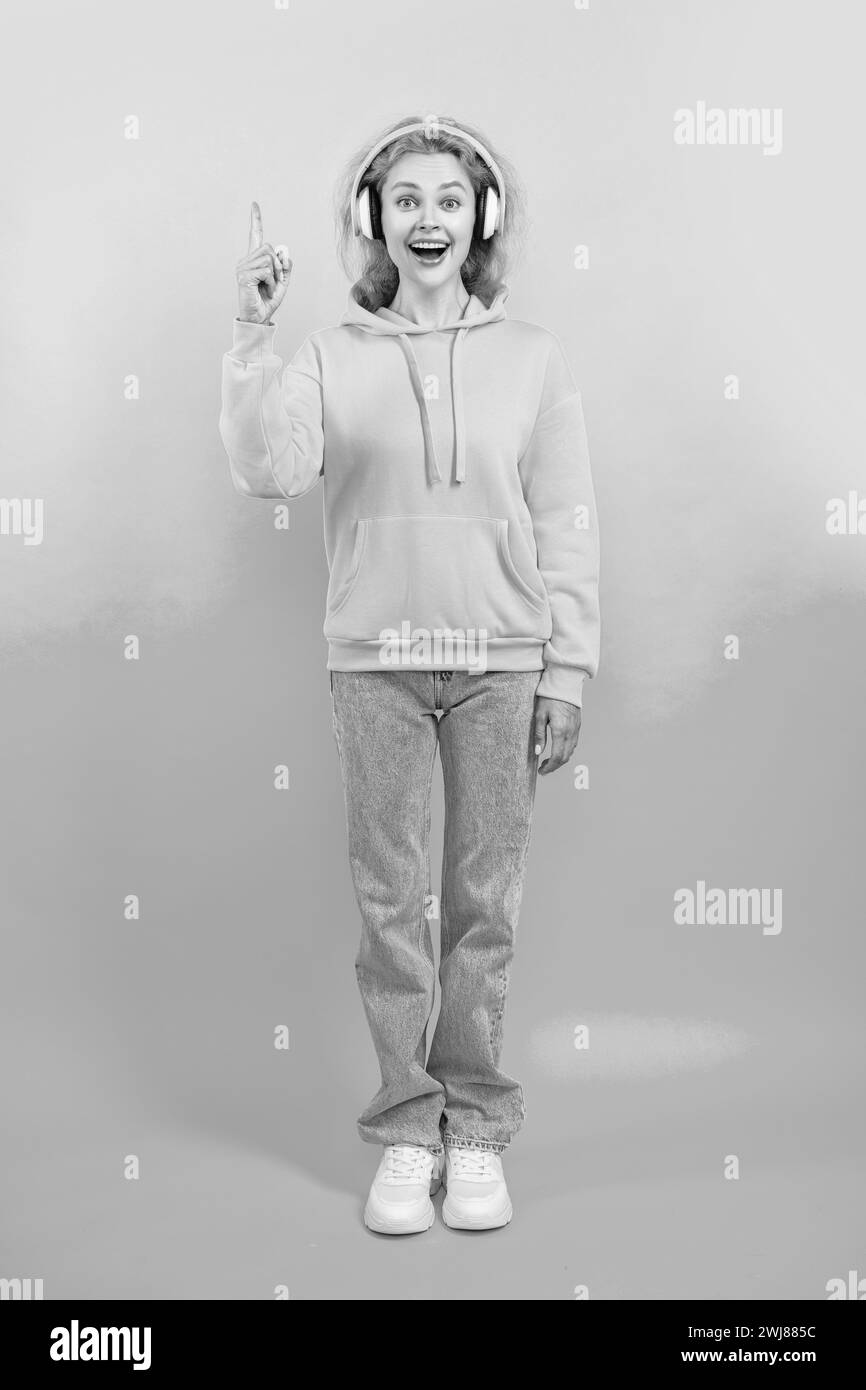 Millennial music Black and White Stock Photos & Images - Alamy