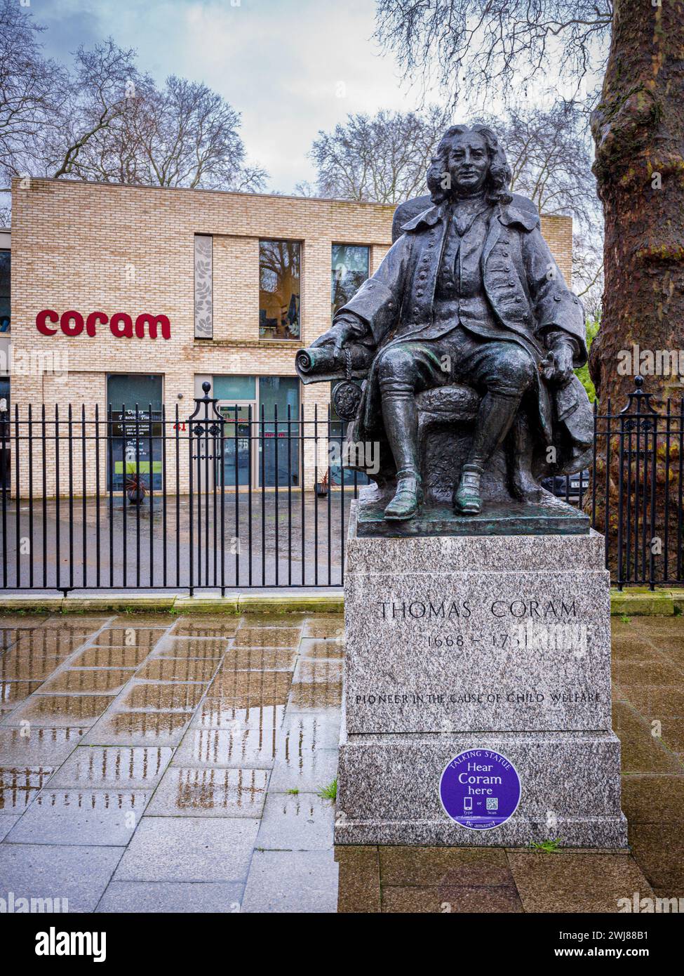 Child welfare hi-res stock photography and images - Alamy