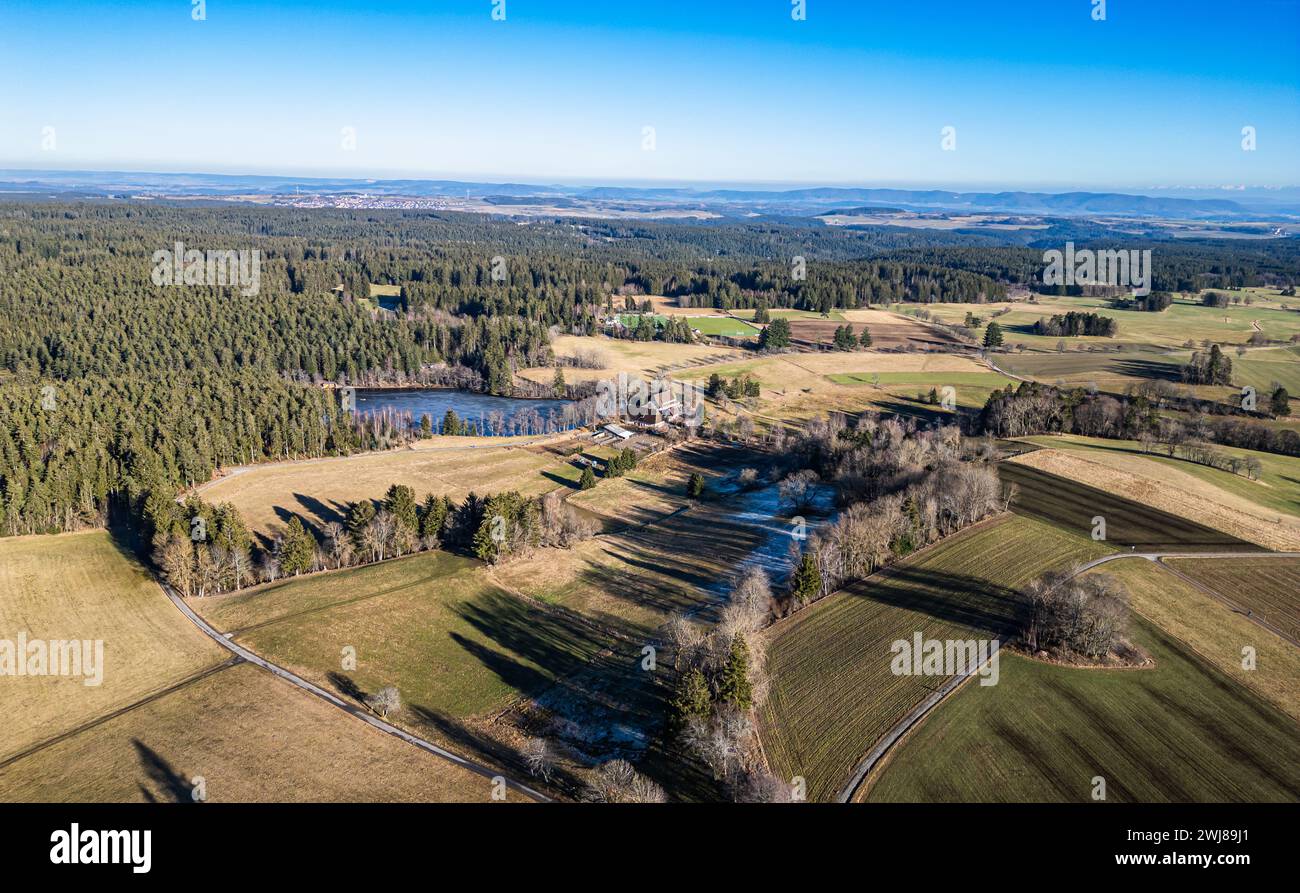 Der Schlüchtsee ist ein Stausee in einem Naturschutzgebiet ...