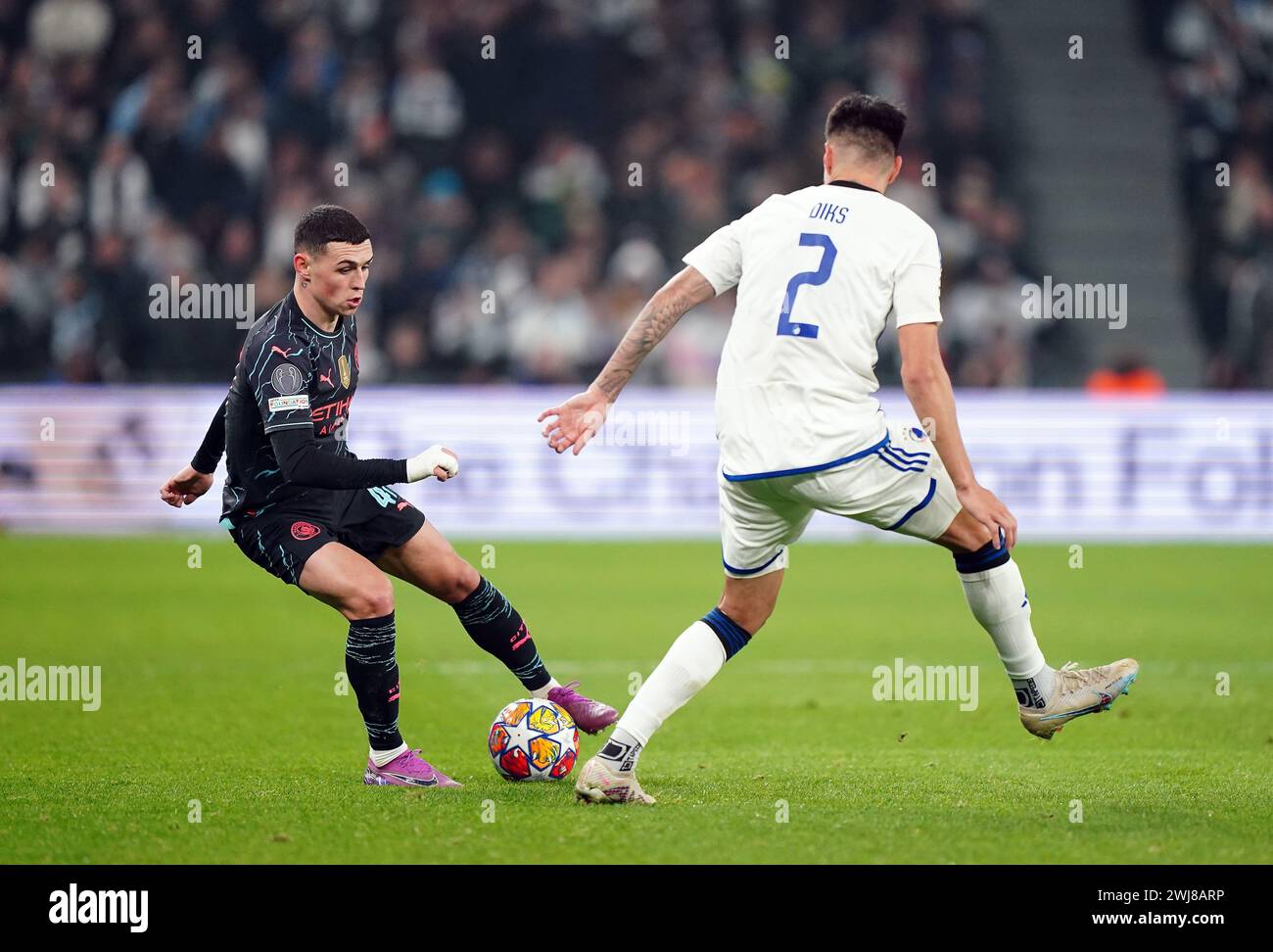 Manchester City's Phil Foden and FC Copenhagen's Kevin Diks during the ...