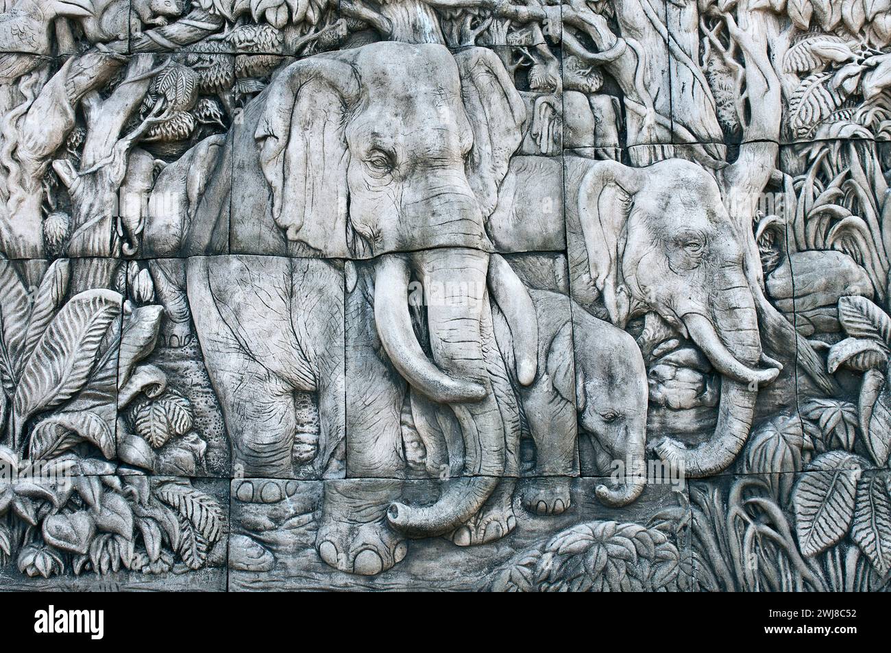 Stone wall carving, Fort Cochin, Kerala, India Stock Photo - Alamy