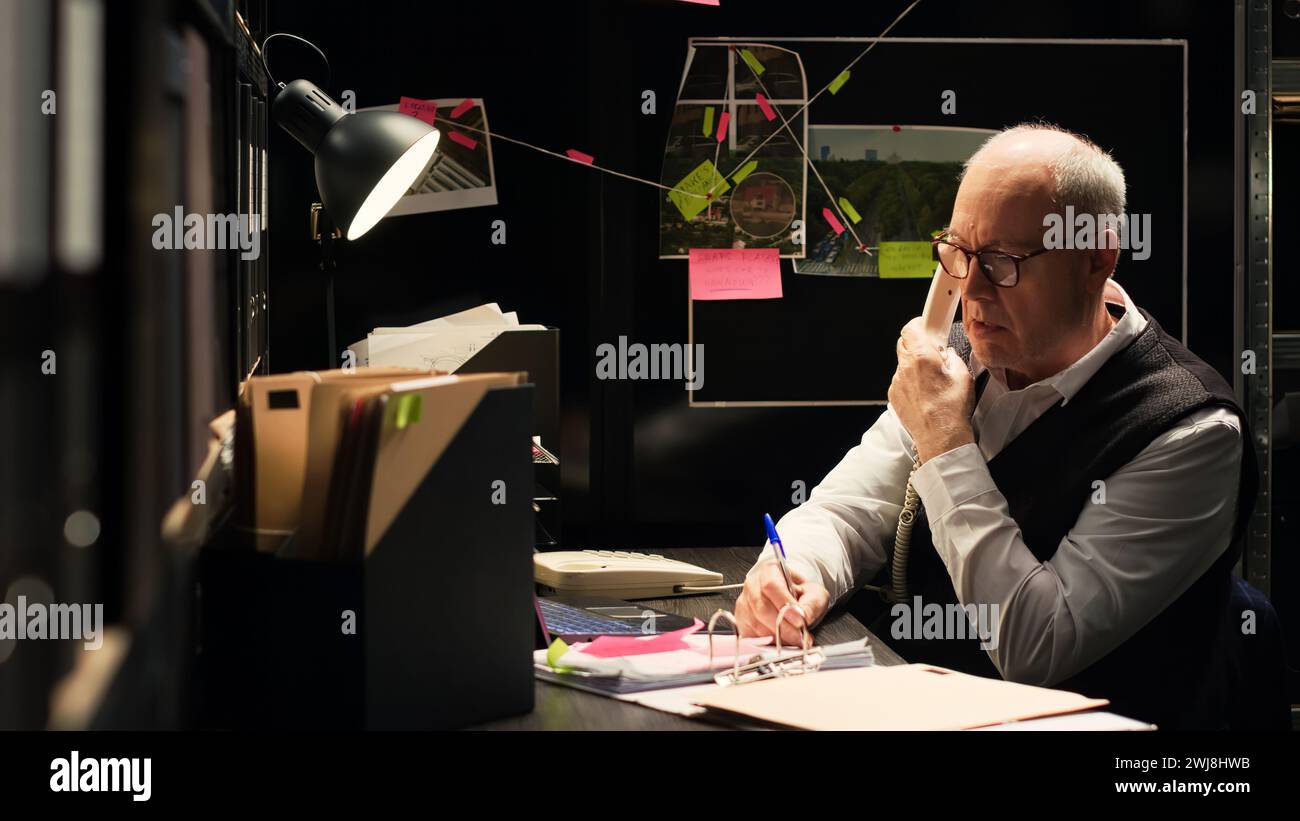 Incident report documents hi-res stock photography and images - Alamy
