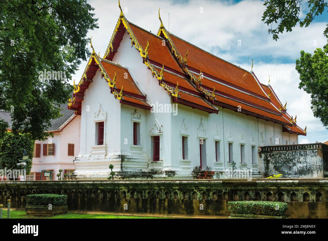 Chantara phisan hall hi-res stock photography and images - Alamy