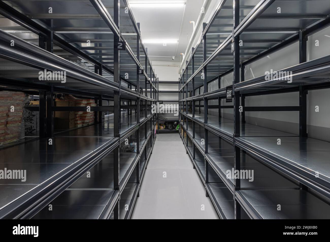 Warehouse racks storage metal pallet racking system in warehouse ...