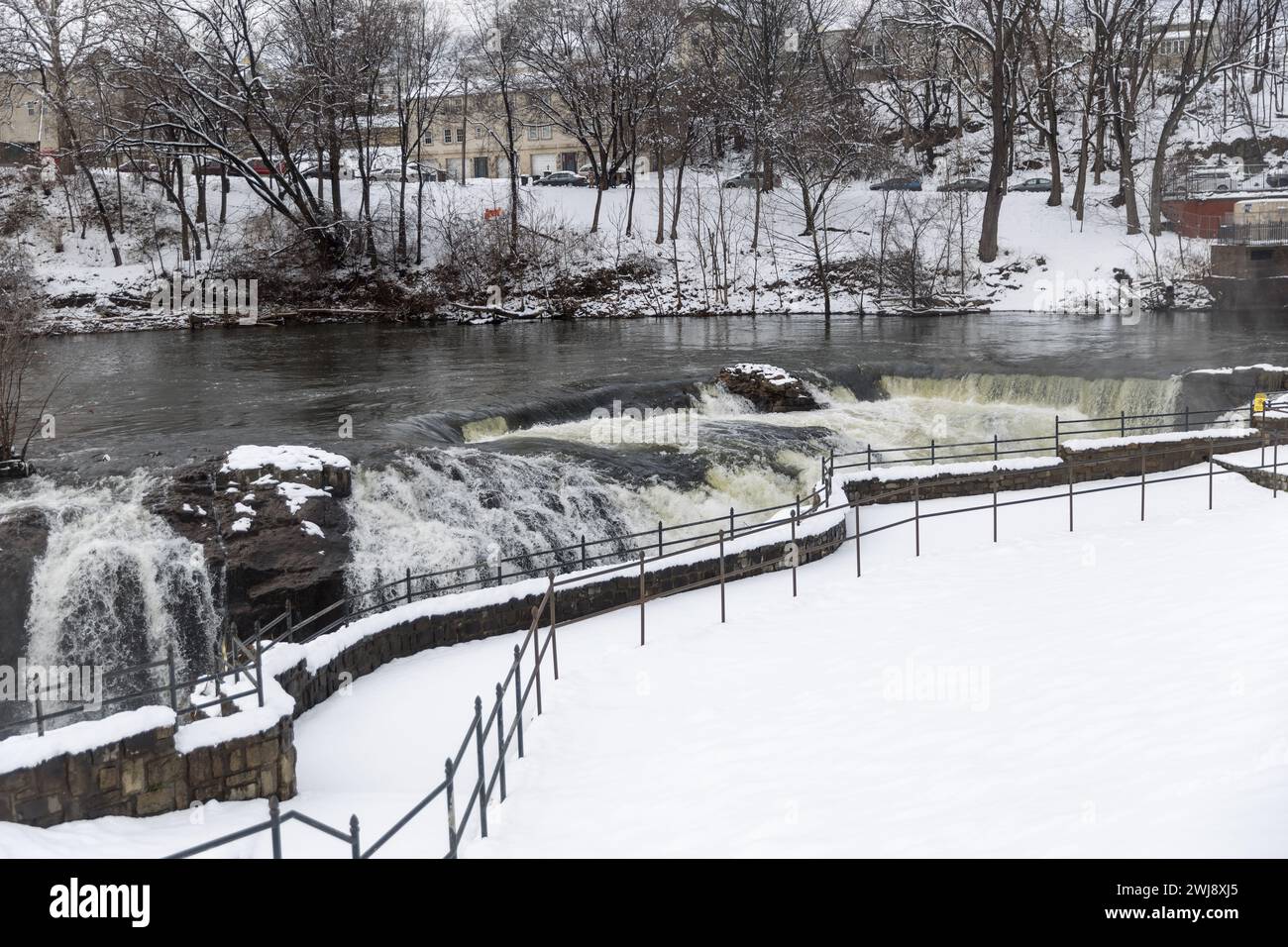 Snow at Paterson Great Falls National Historic Park in New Jersey ...