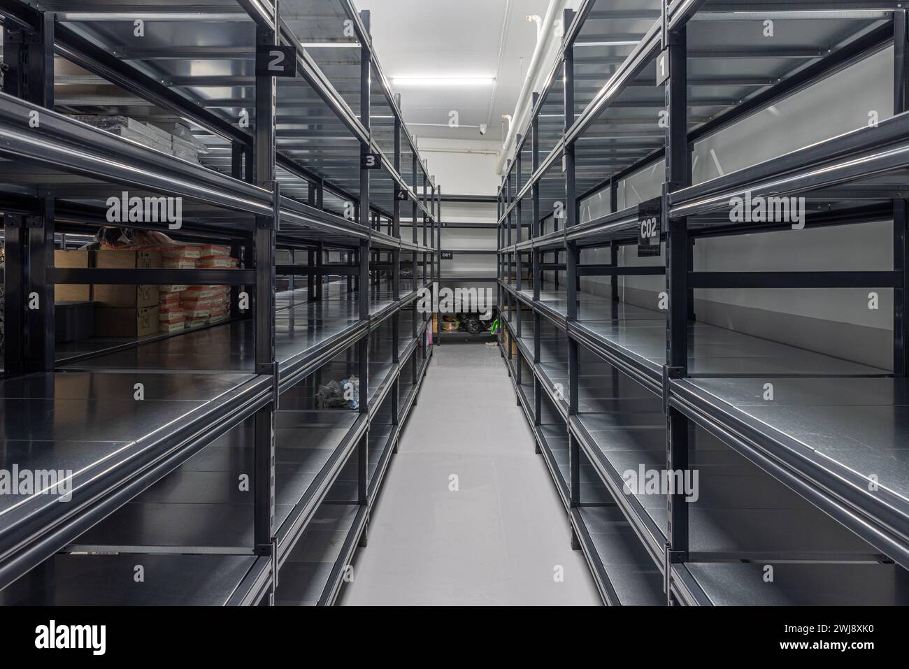 Warehouse racks storage metal pallet racking system in warehouse ...