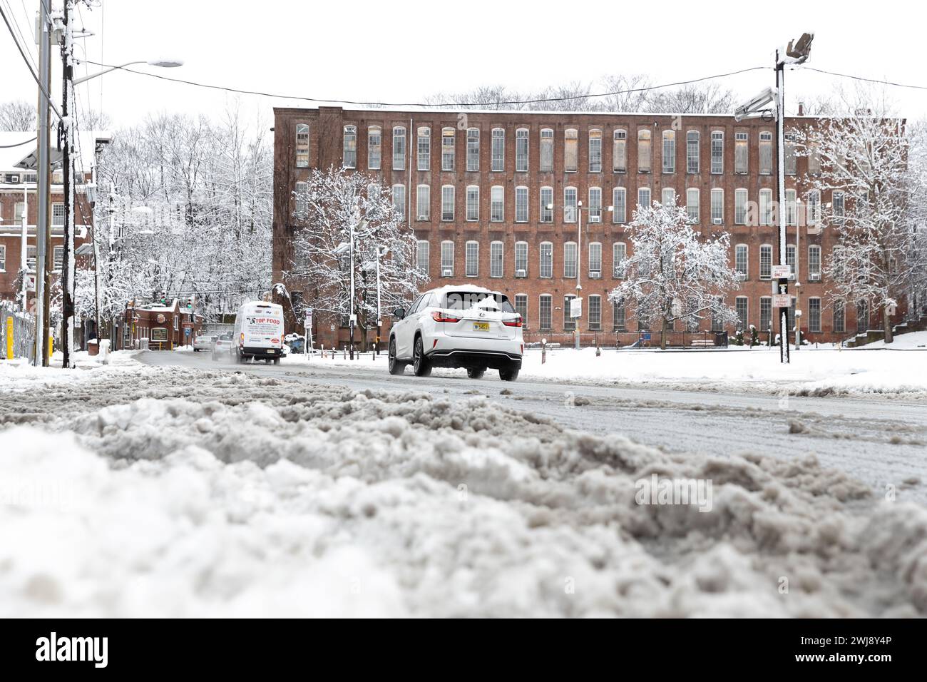 Snow accumulates in the city of Paterson k in New Jersey, United States ...