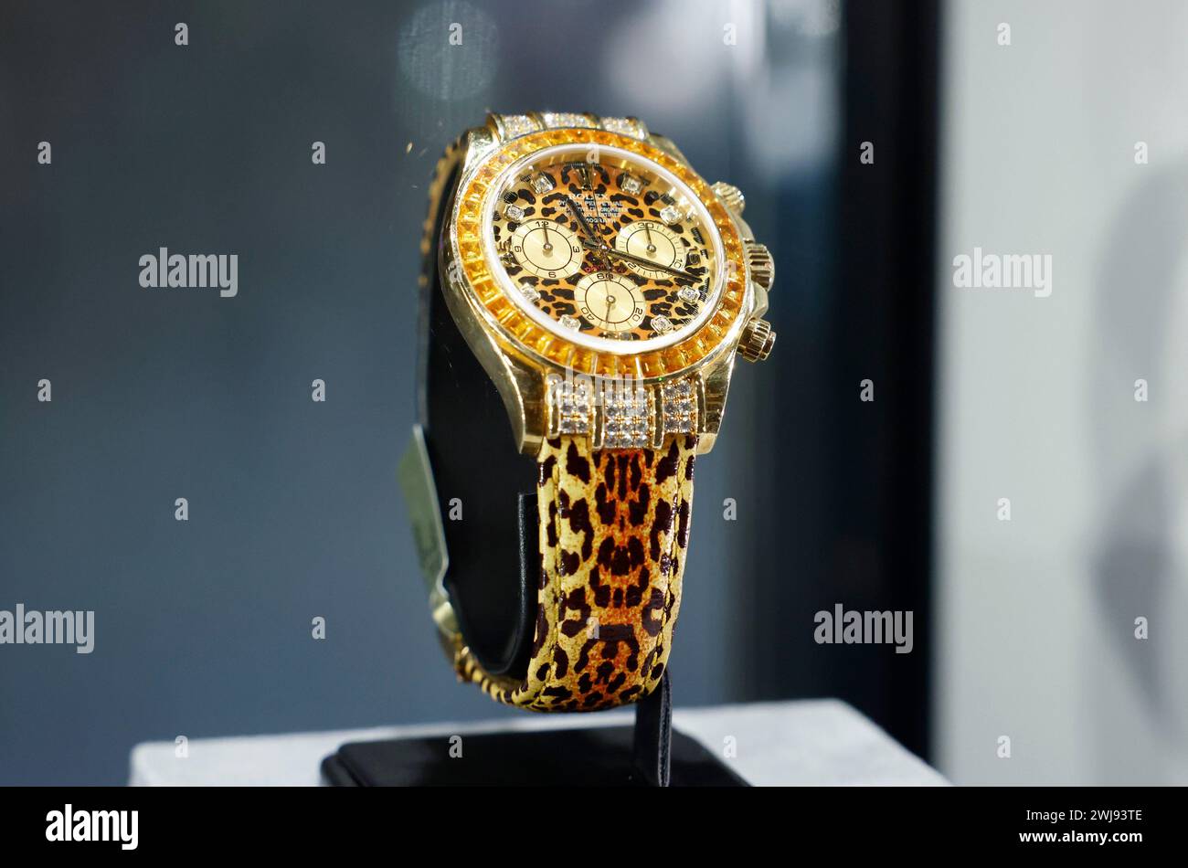 New York, United States. 13th Feb, 2024. An exuberant and rare 18k gold ...