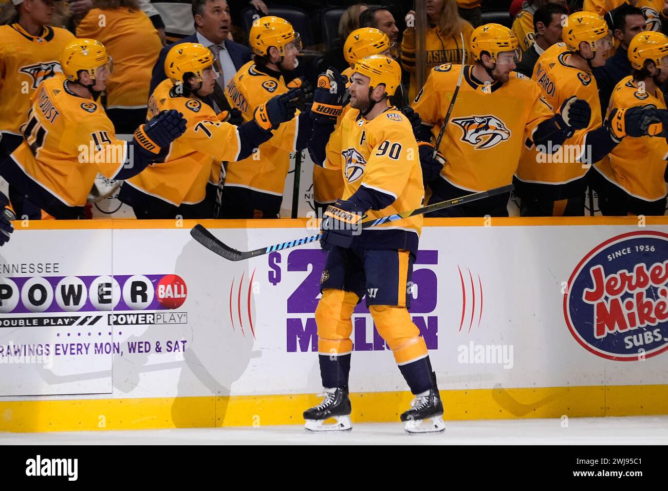 Nashville Predators center Ryan O'Reilly (90) celebrates a goal with ...