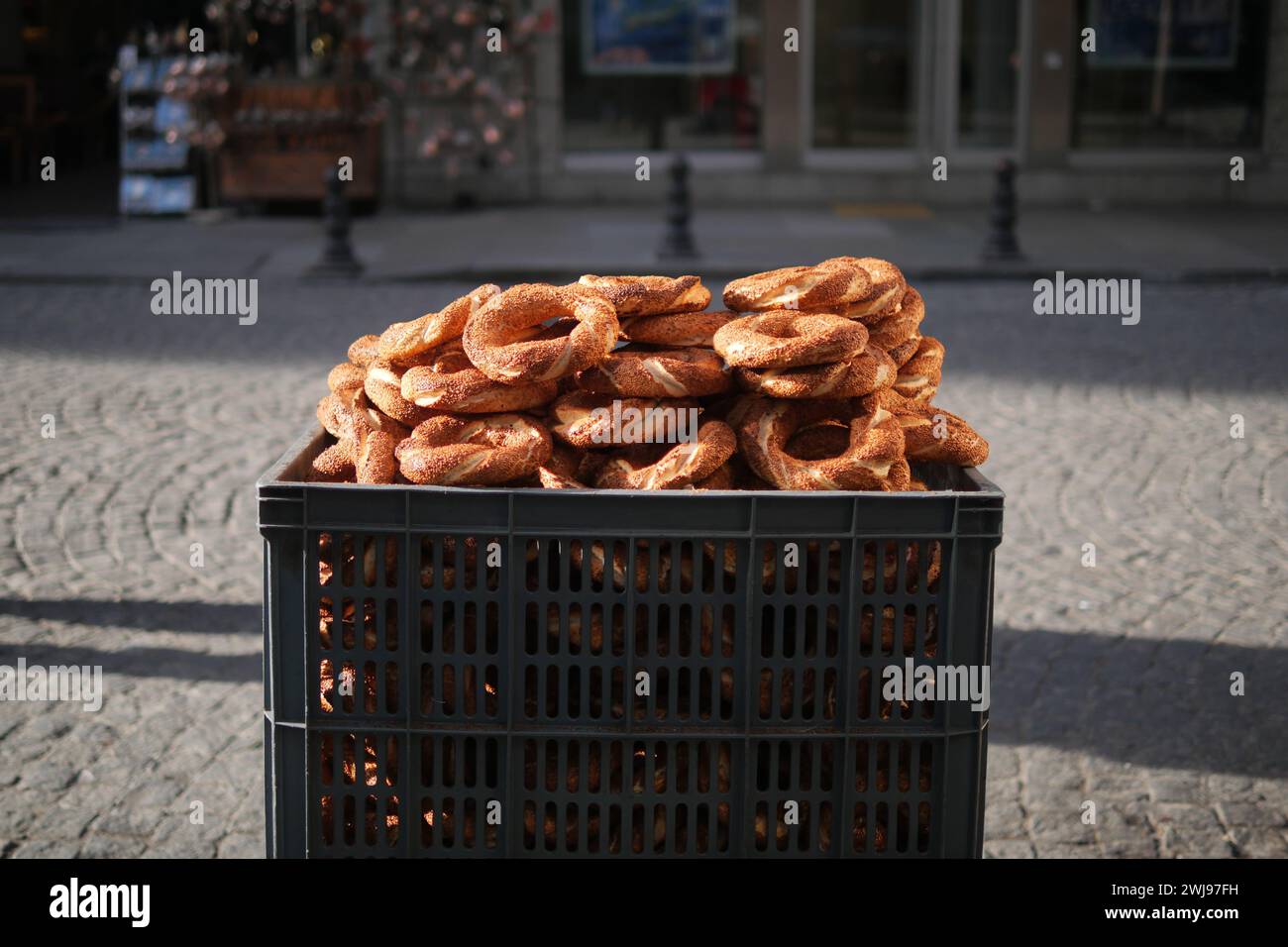 Turkish Bagel Simit selling in a van Stock Photo - Alamy