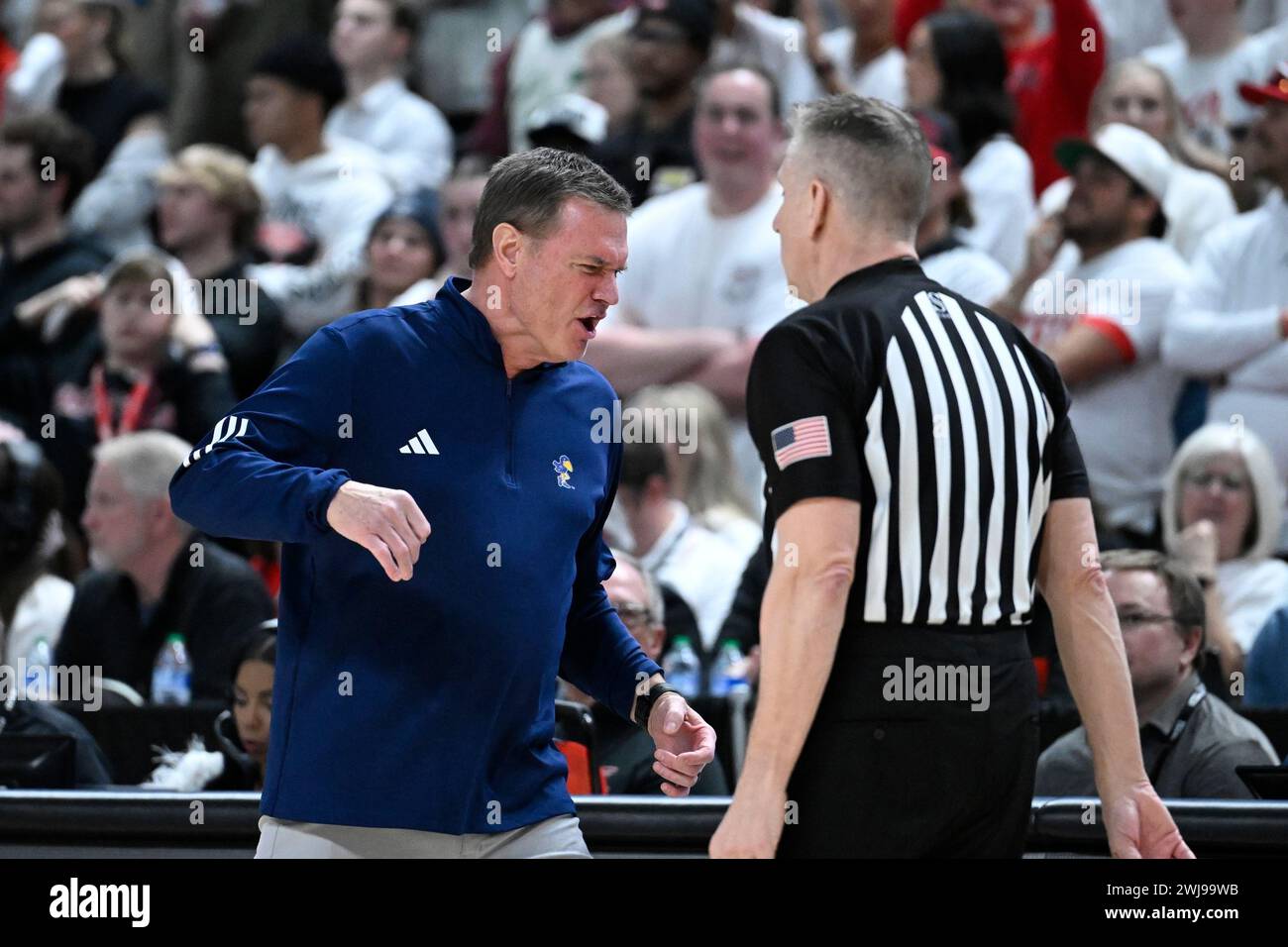 Kansas head coach Bill Self argues with referee Ray Natili during the ...
