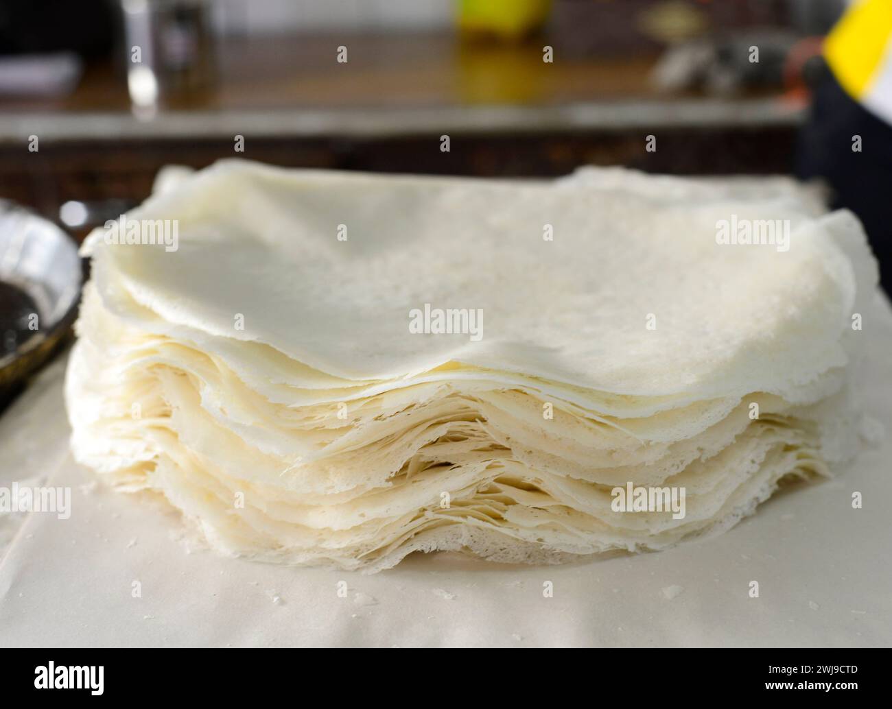Kway Guan Huat Popiah skin (thin paper-like crepe) factory in Singapore ...