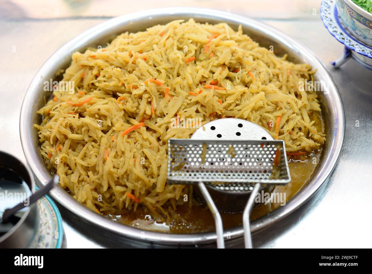 Popiah filling hi-res stock photography and images - Alamy