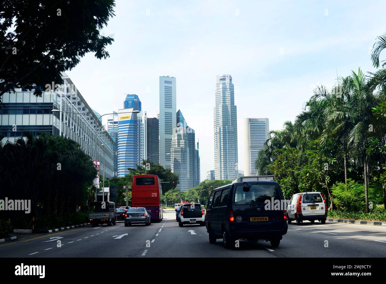 Driving towards the CBD in Singapore Stock Photo - Alamy
