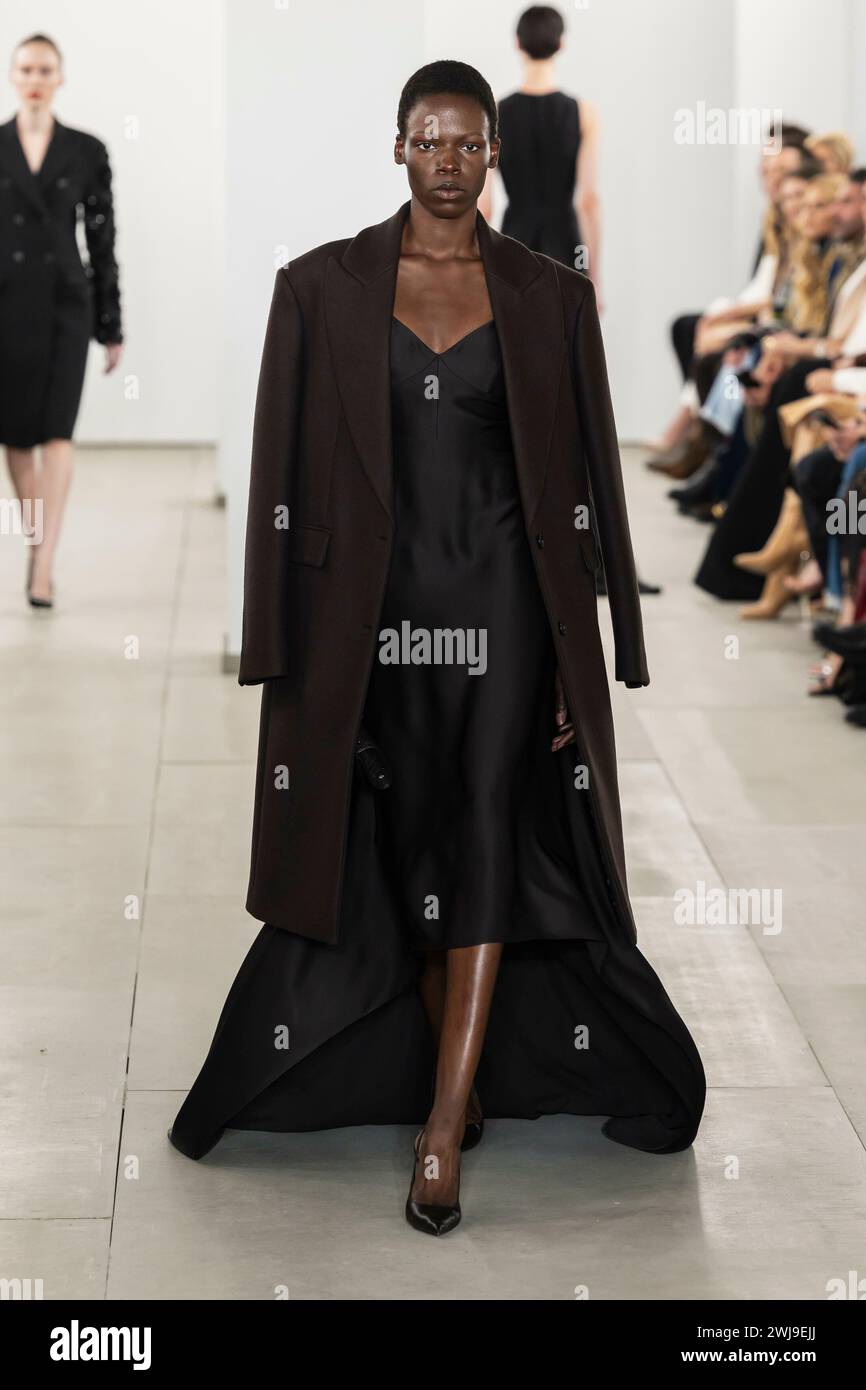 New York, Vereinigte Staaten. 13th Feb, 2024. MICHAEL KORS Fall/Winter ...