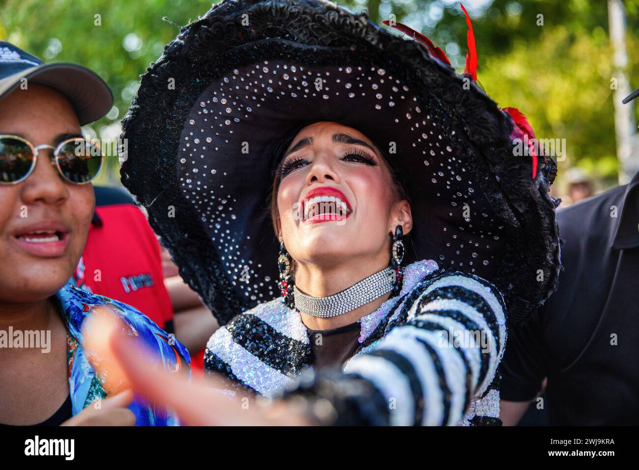 The queen of the Carnival of Barranquilla is crying for Joselito during ...