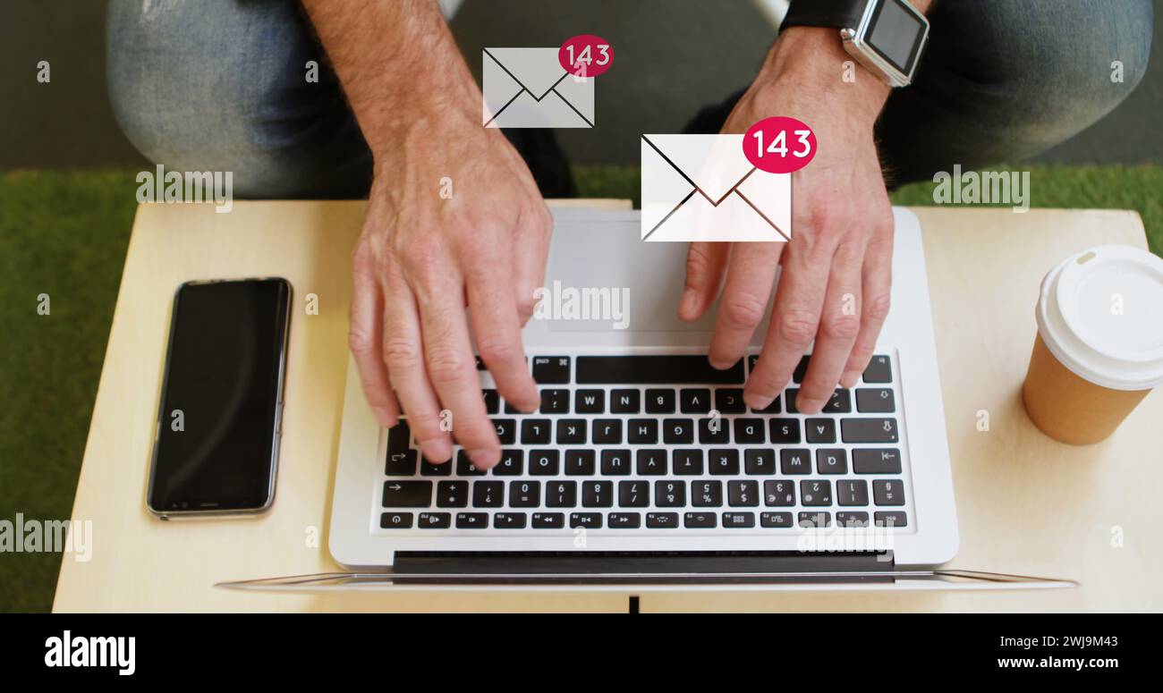 Typing email phone hi-res stock photography and images - Alamy