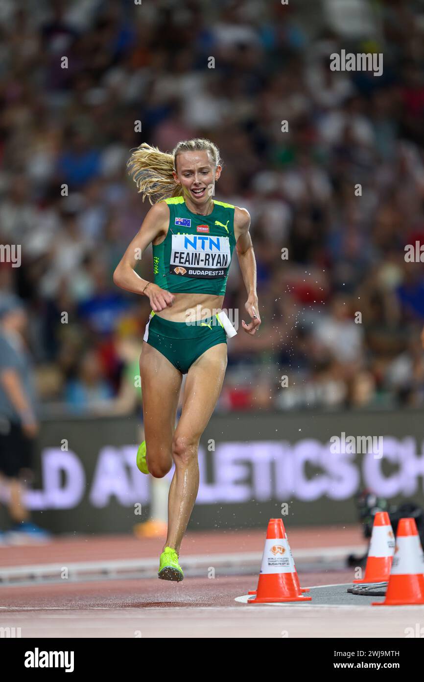Cara FEAIN-RYAN participating in the 3000 METRES STEEPLECHASE at the ...