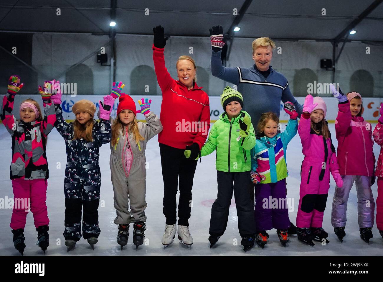 Ice skaters Jayne Torvill and Christopher Dean join children from East ...