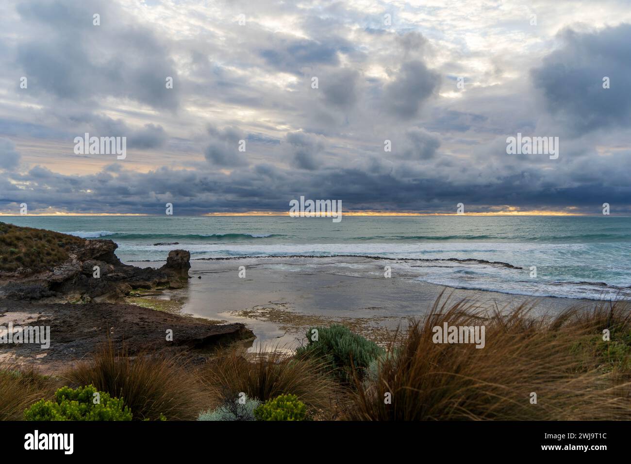 Rugged seascape along the Robe Coastal Walk, South Australia Stock ...