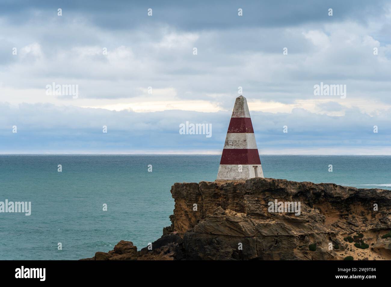 The iconic Robe Obelisk, South Australia Stock Photo - Alamy
