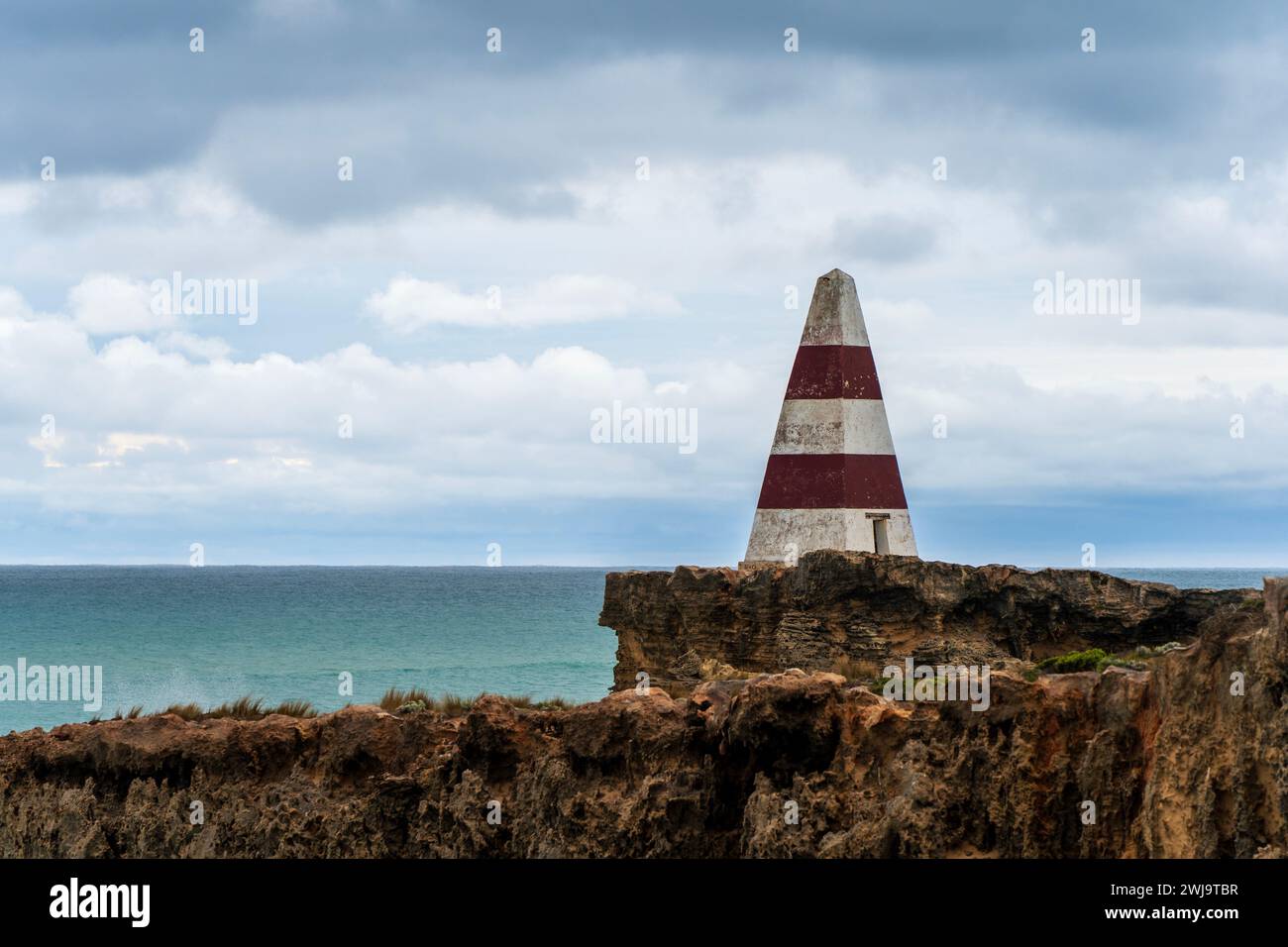 Robe obelisk hi-res stock photography and images - Alamy