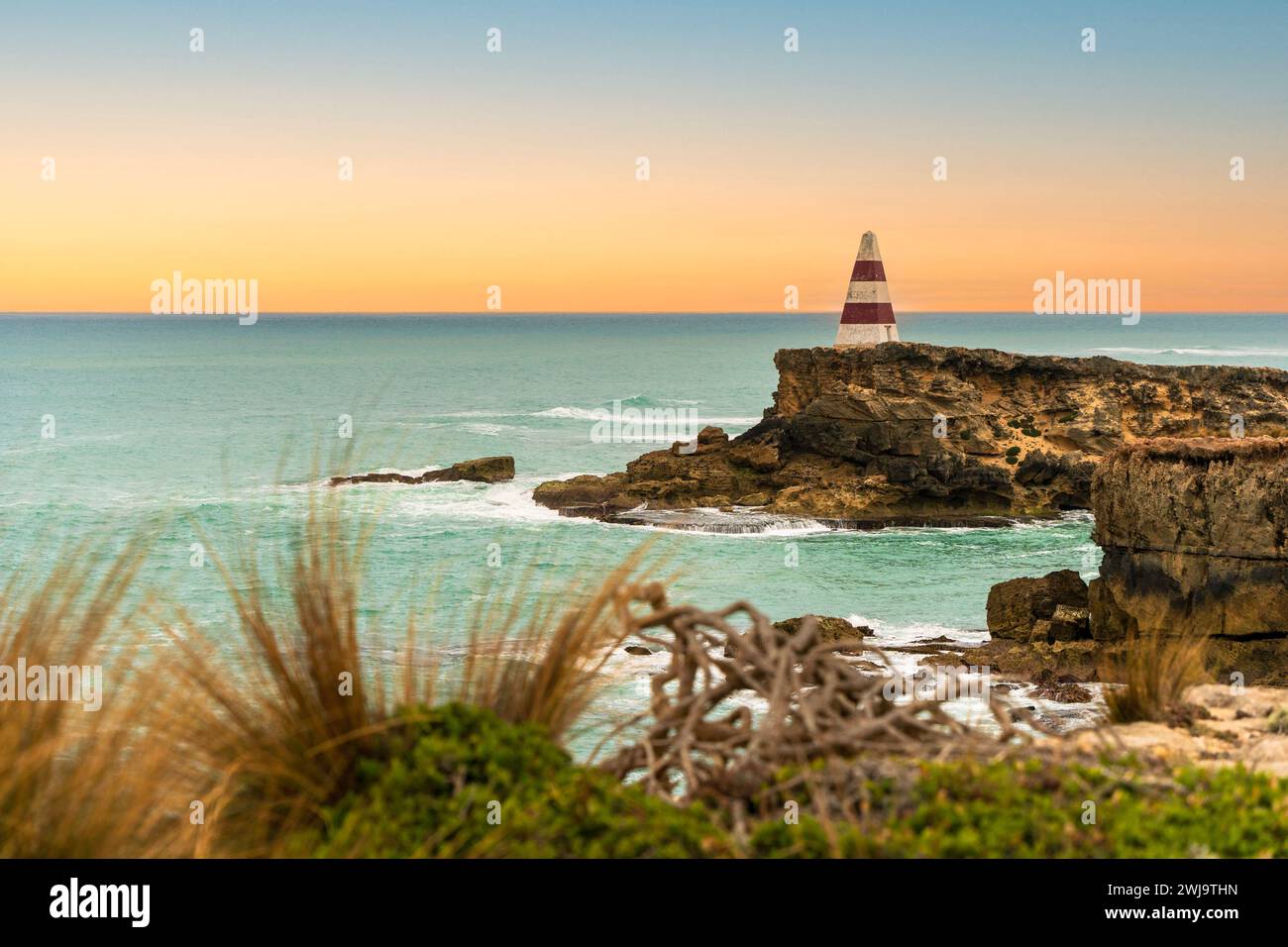 The iconic Robe Obelisk, South Australia Stock Photo - Alamy