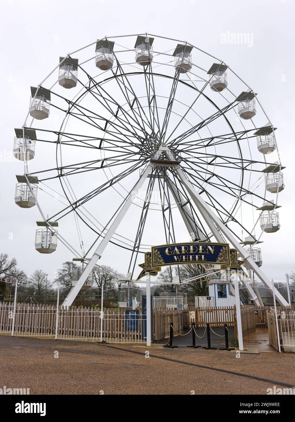 Garden Wheel, a ferris wheel in the children's play park at Wickstead ...