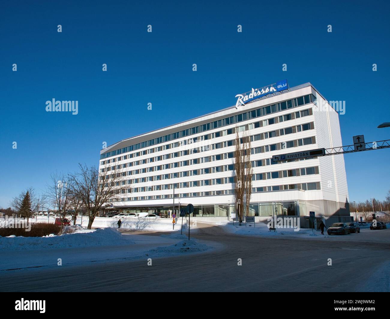 Radisson hotel exterior hi-res stock photography and images - Alamy